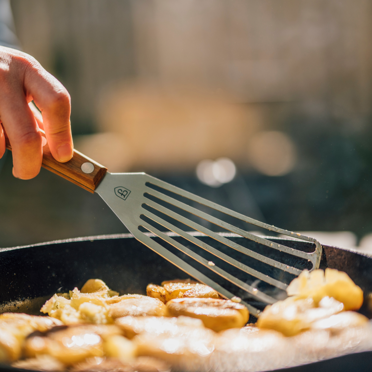 Slotted Turner – Field Company